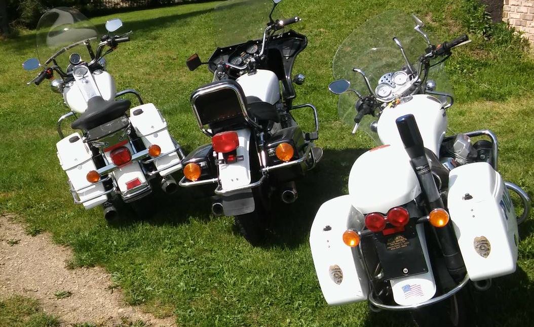 3 Police Bikes – All 3 Rear | Bike-urious