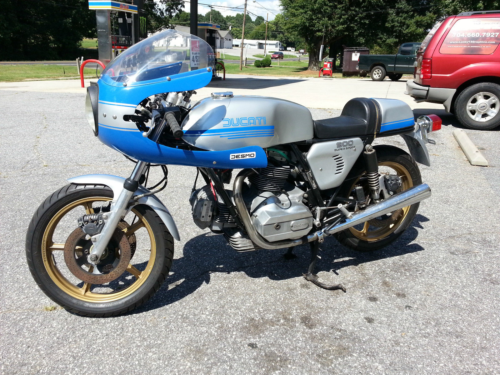 900SS Replica – 1976 Ducati 860GT – Left Side | Bike-urious