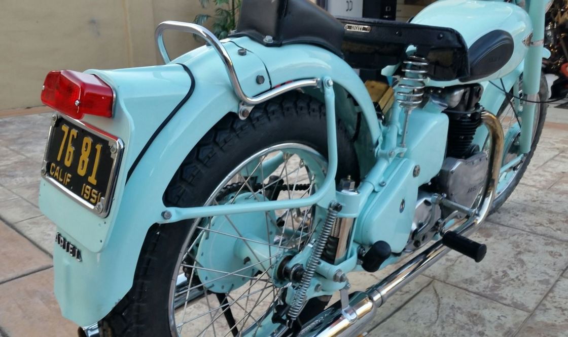 Ariel Huntmaster FH – Rear Right | Bike-urious