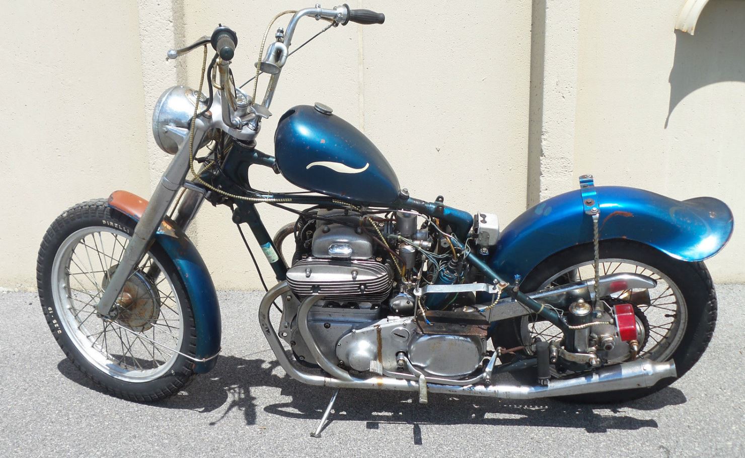 Ariel Square Four Chopper – Left Side | Bike-urious