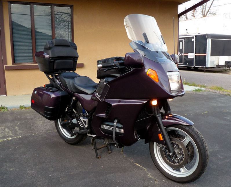 BMW K1100LT Special Edition – Front Right | Bike-urious