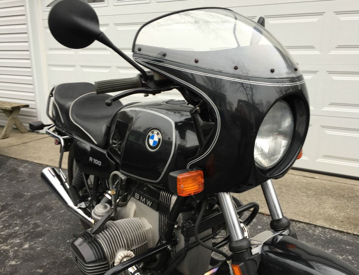 BMW R100 Classic – Front Right | Bike-urious