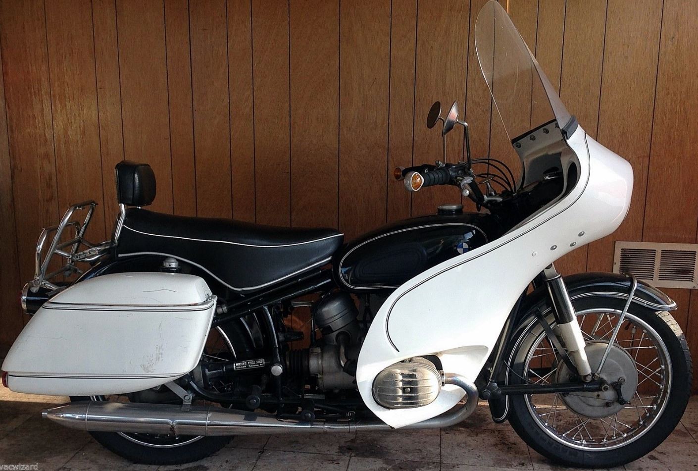 BMW R50 – Right Side | Bike-urious