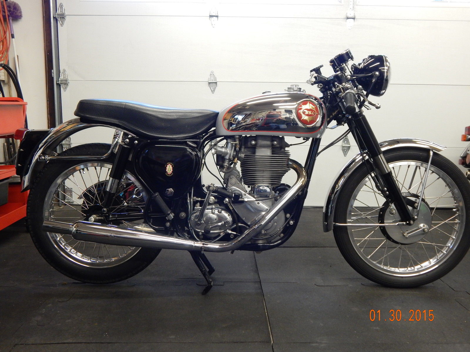BSA Gold Star CB34 – Right Side | Bike-urious