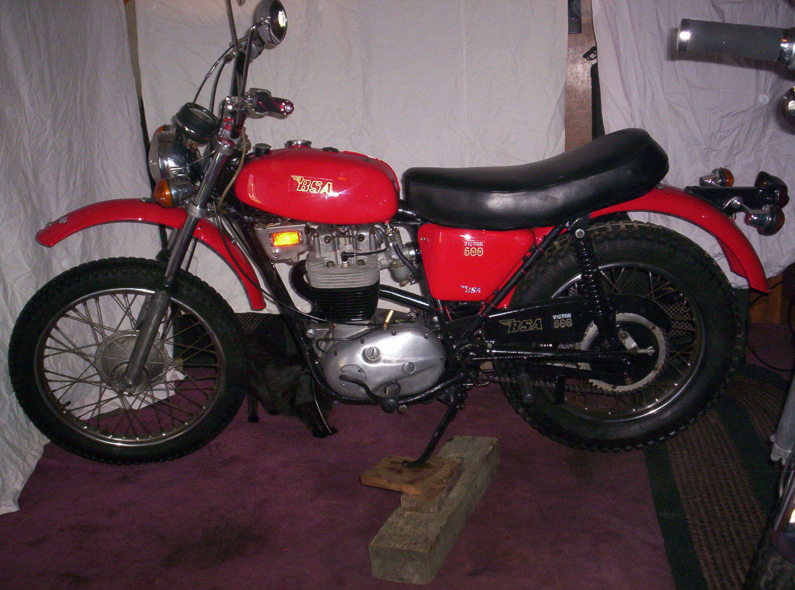 BSA Victor Trail – Left Side | Bike-urious