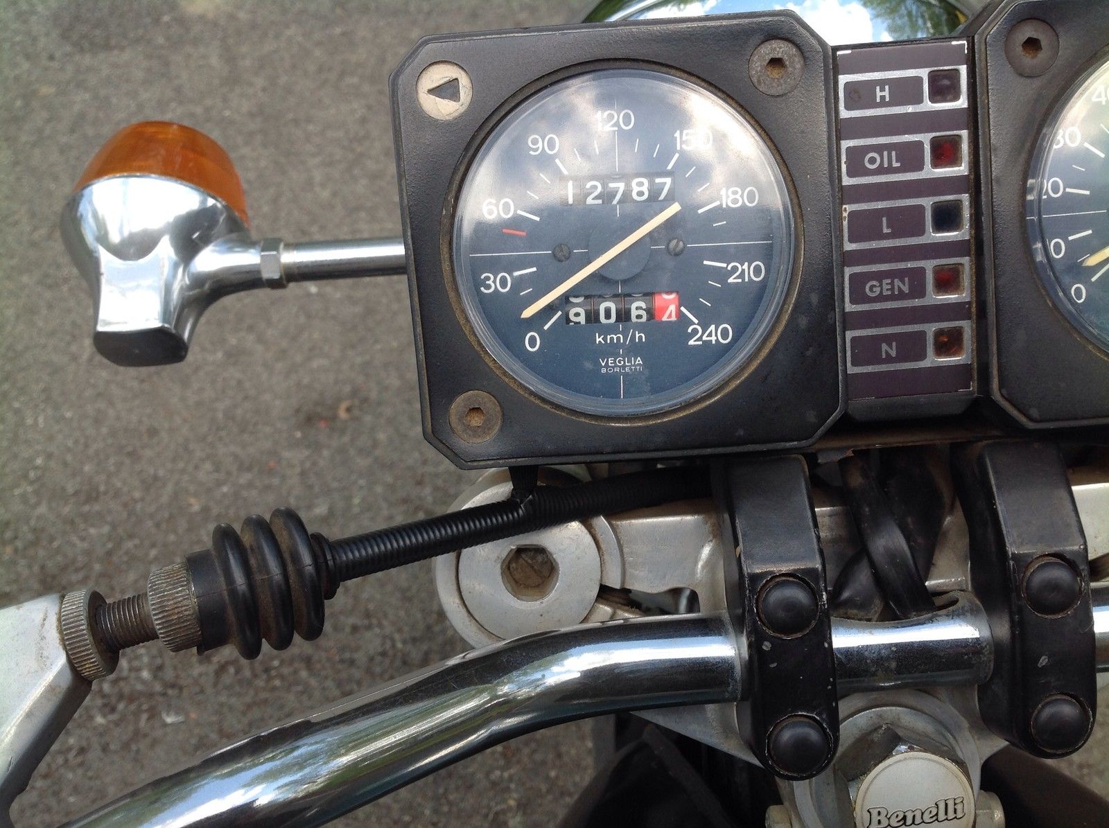 Benelli Quattro – Gauges | Bike-urious