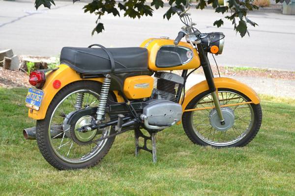 CZ 175 Sport – Right Side | Bike-urious