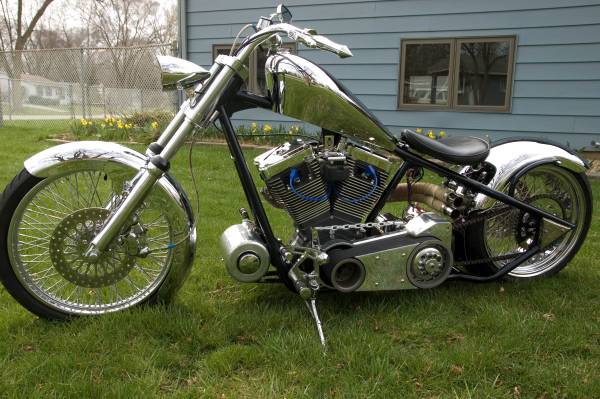 Chrome Chopper – Left Side | Bike-urious