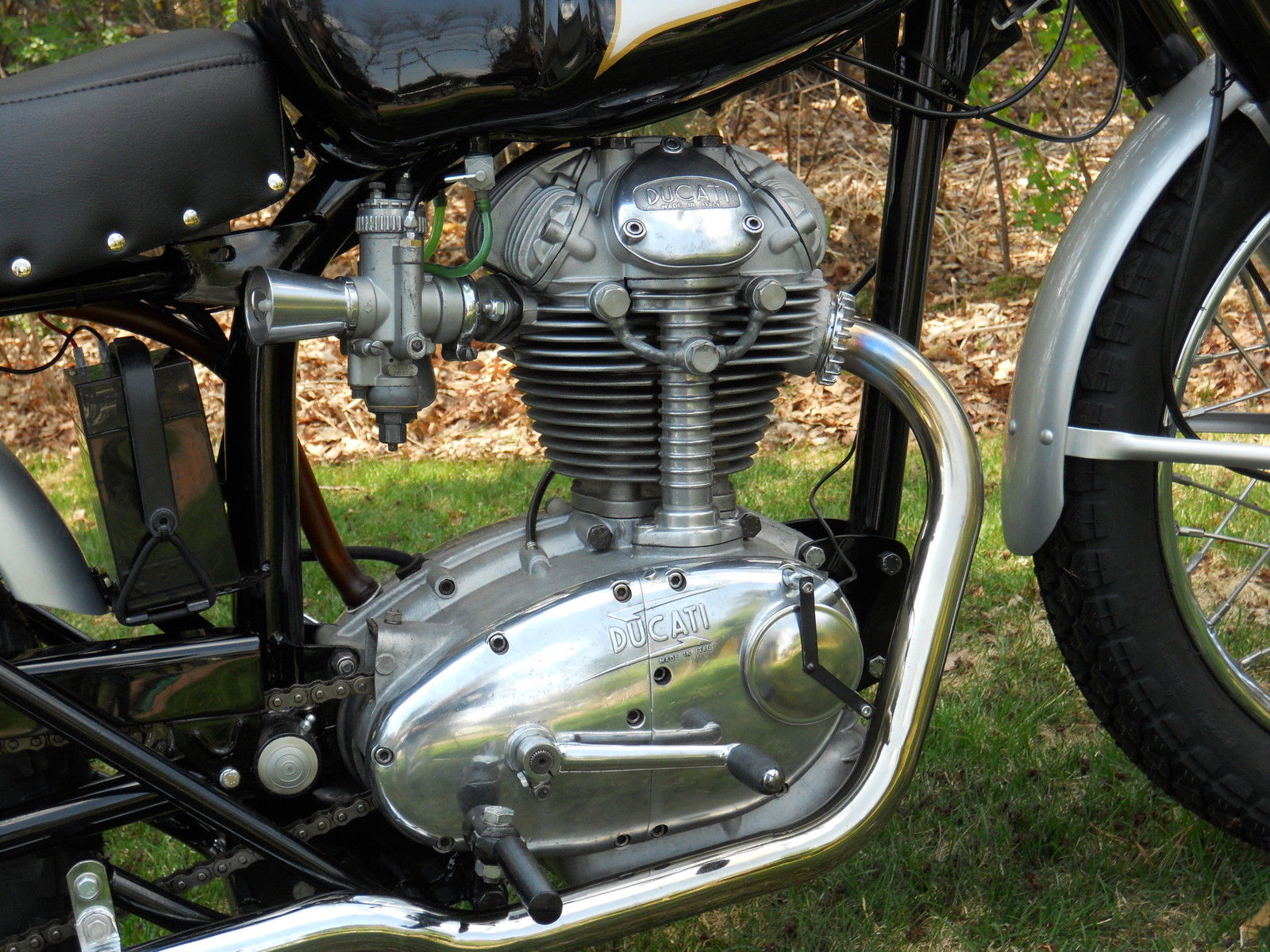 Ducati 250 Scrambler – Engine | Bike-urious