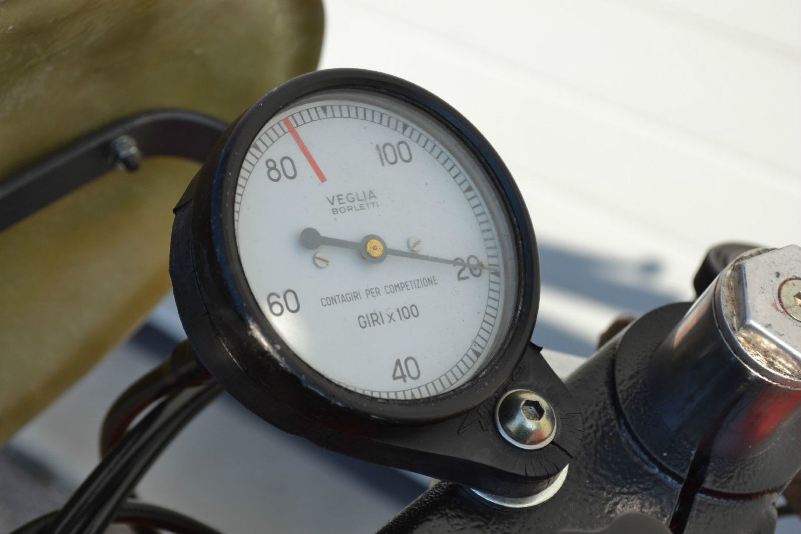 Ducati 750SS – Tachometer | Bike-urious