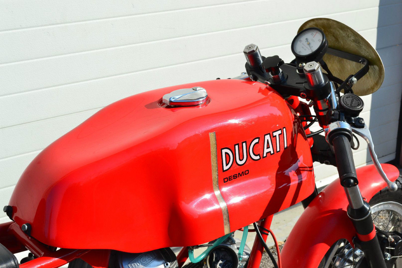 Ducati 750SS – Tank | Bike-urious