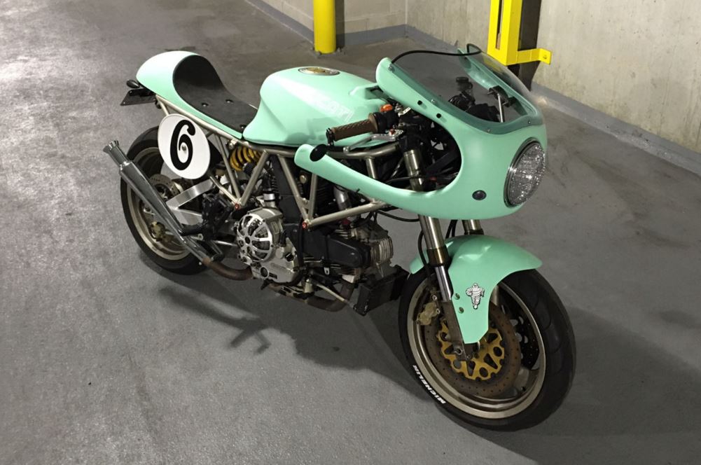 Ducati 900SS-SP Custom – Front Right | Bike-urious