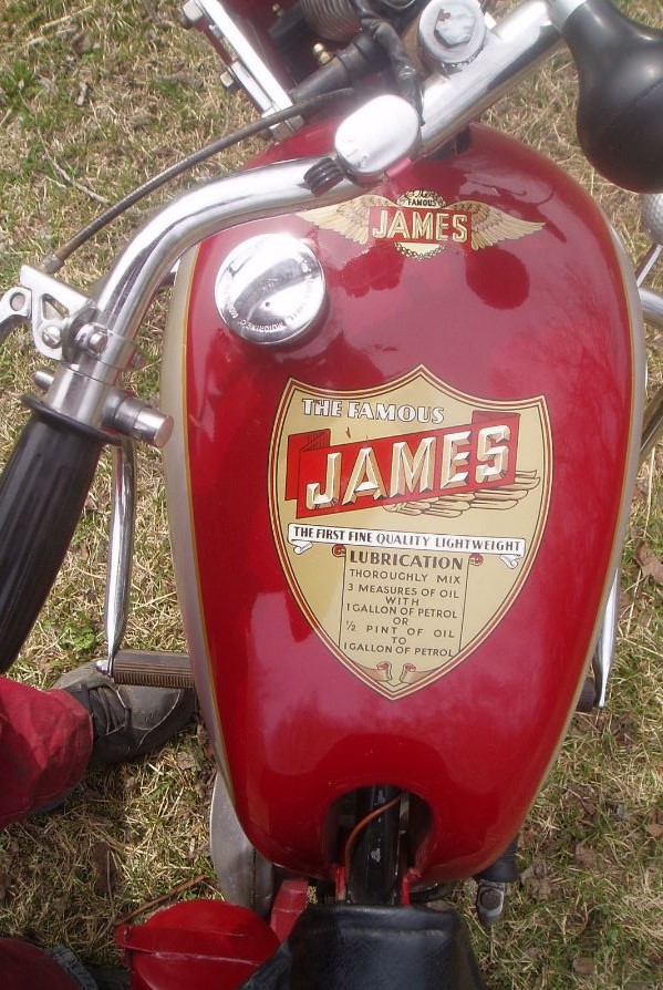 Famous James ML 125 – Tank | Bike-urious