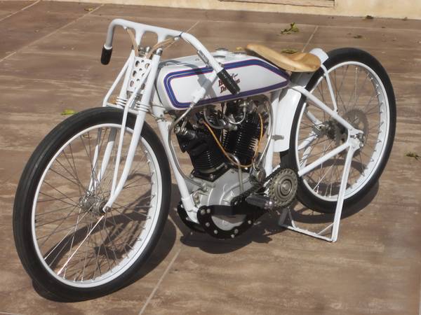 Harley Davidson 8-Valve Board Track Racer – Front Left | Bike-urious