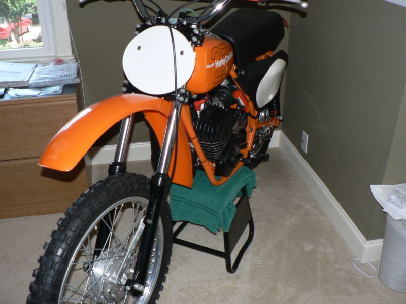 Harley-Davidson MX250 – Front | Bike-urious