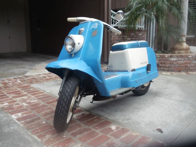 1962 Harley Davidson Topper | Bike-urious