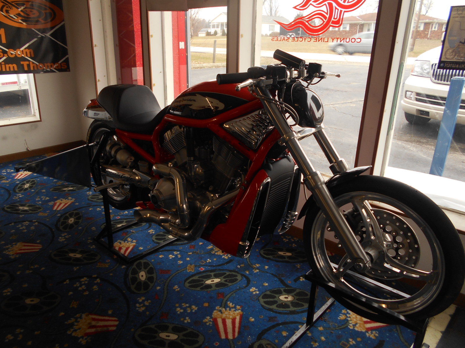 Harley-Davidson VRXSE – Right Side | Bike-urious