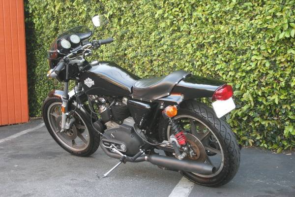 Harley Davidson XLCR – 1 | Bike-urious