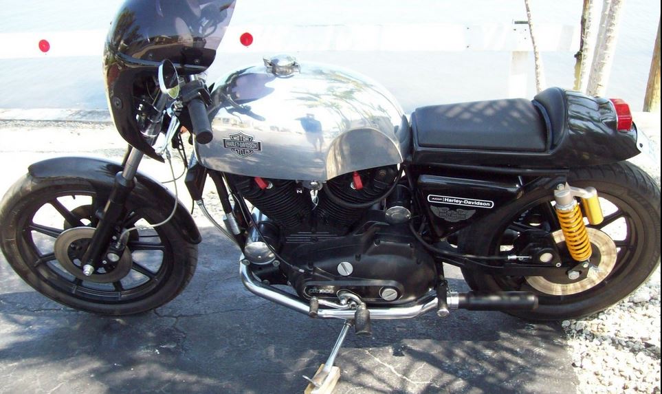 Harley-Davidson XLCR Custom – Left Side | Bike-urious