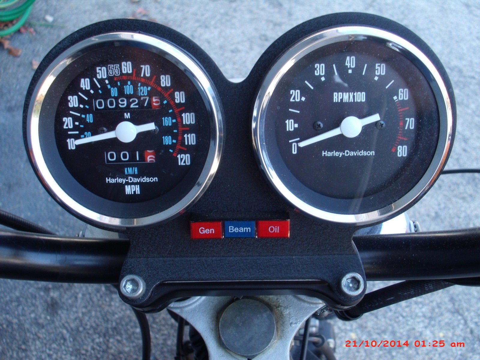 Harley-Davidson XR1000 – Gauges | Bike-urious