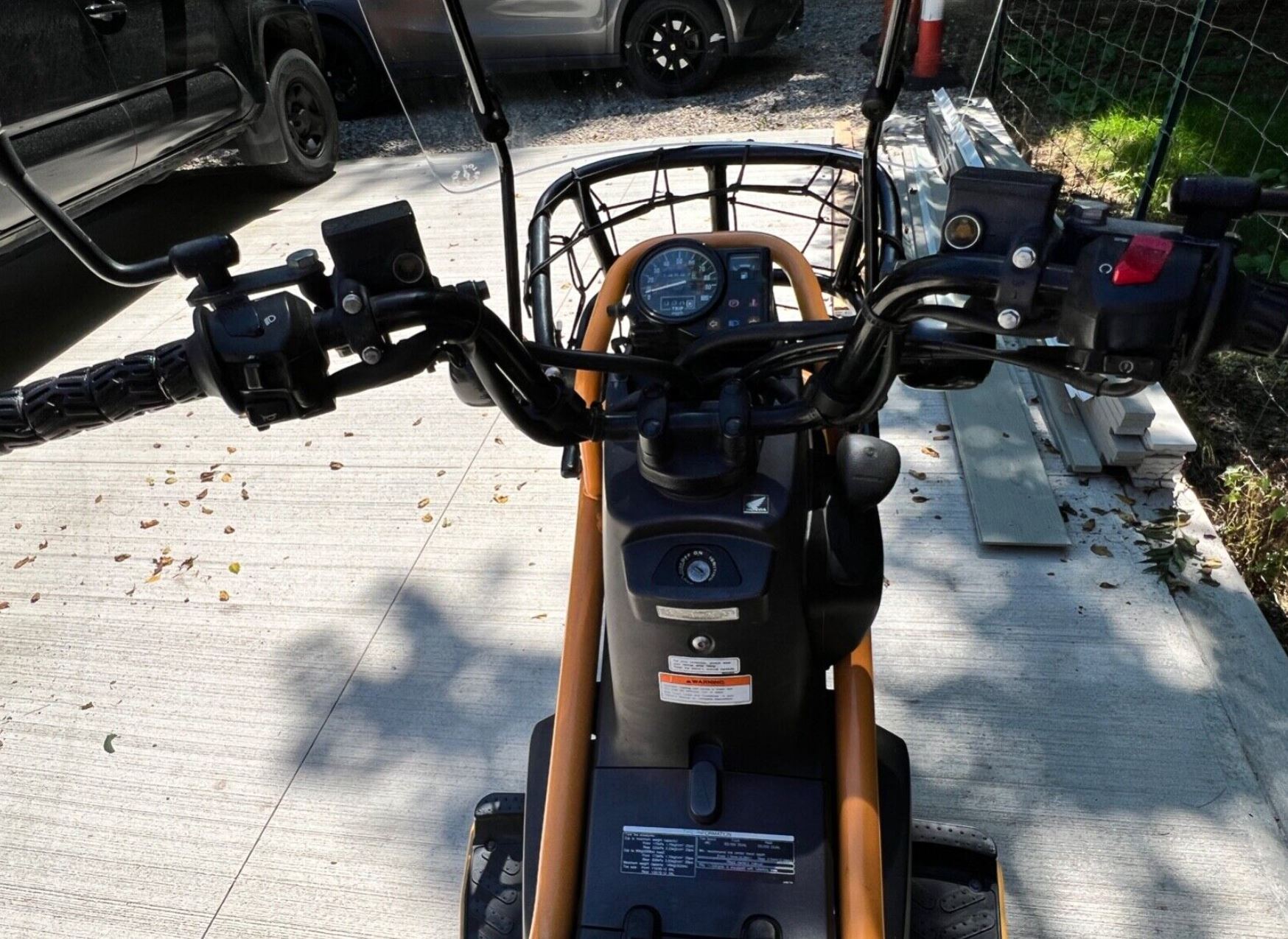 Honda Big Ruckus – Cockpit | Bike-urious