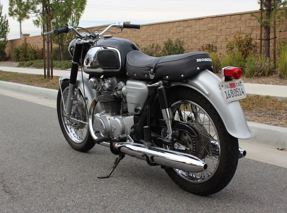 Honda CB450 – Right Rear | Bike-urious