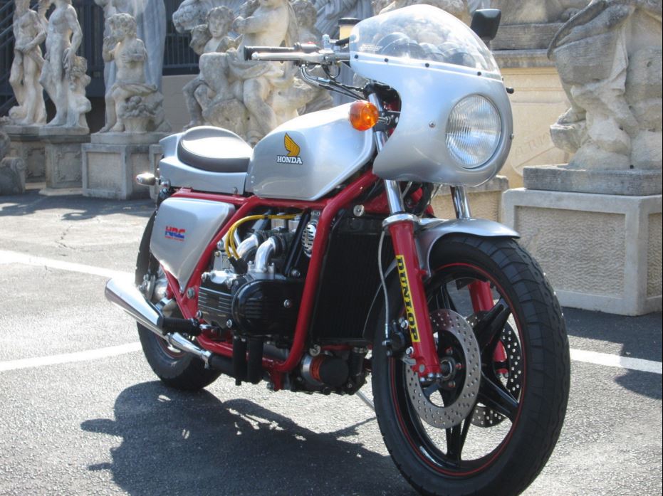 Honda Goldwing Cafe Racer – Front Right | Bike-urious