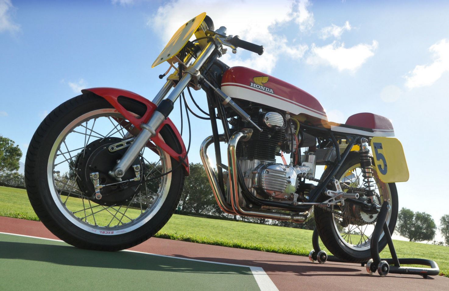 Honda SL350 Road Racer – Left Side | Bike-urious