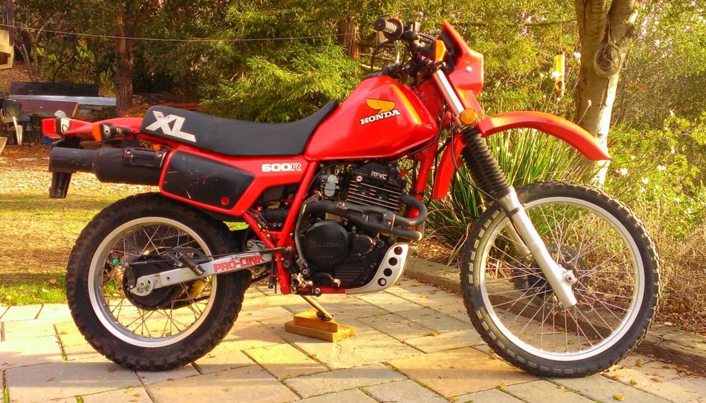 Honda XL600R – Right Side | Bike-urious