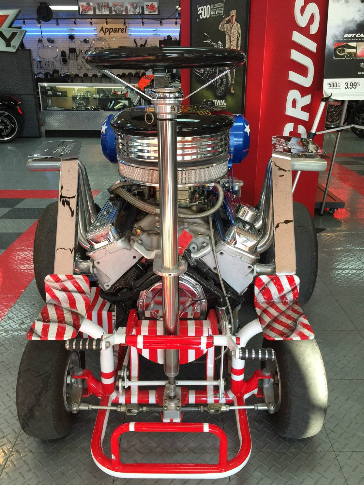 Hoss Fly V8 Barstool – Front | Bike-urious