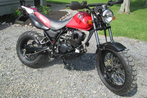 Hyosung RT125 – Front Right | Bike-urious