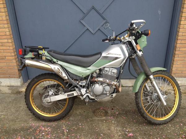 Kawasaki Super Sherpa – Right Side | Bike-urious