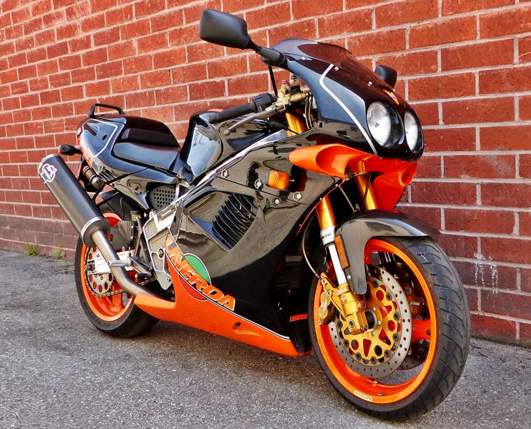 Laverda Formula 750S – Front Right | Bike-urious