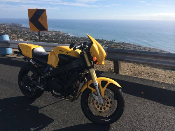 Laverda Ghost Strike 668 – Front Right | Bike-urious