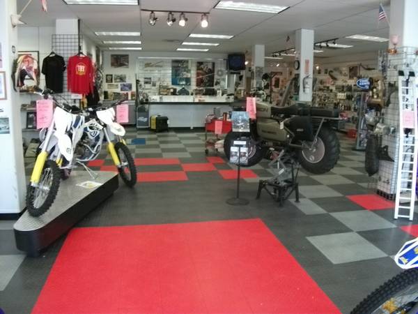Motorcycle Service Shop – Interior | Bike-urious