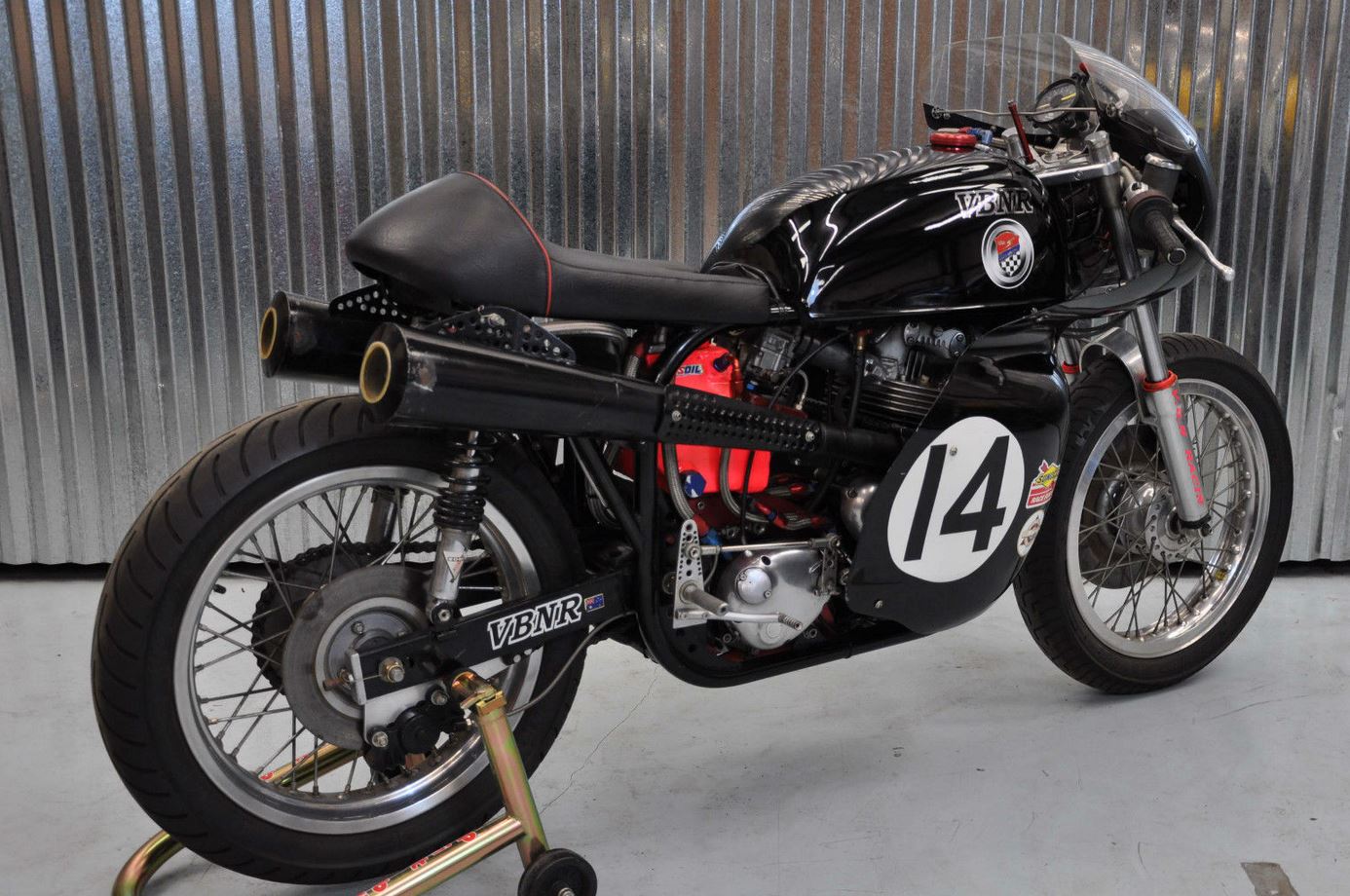 Norton 750GP Racer – Right Rear | Bike-urious