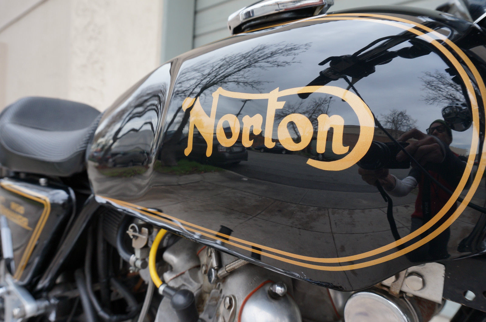 Norton Commando 850 – Tank | Bike-urious