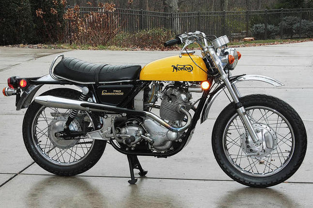 Norton Commando SS – Right Side | Bike-urious