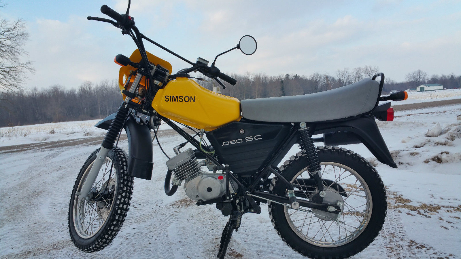 Simson 050 SC – Left Side | Bike-urious