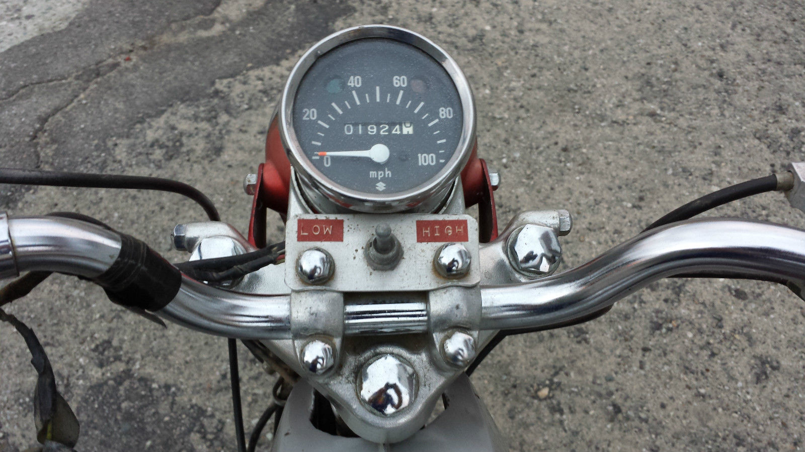 Suzuki AS50 – Gauges | Bike-urious