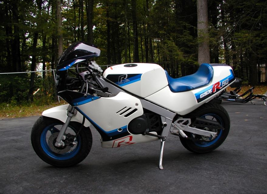 Suzuki GSX-R 50 – Left Side | Bike-urious