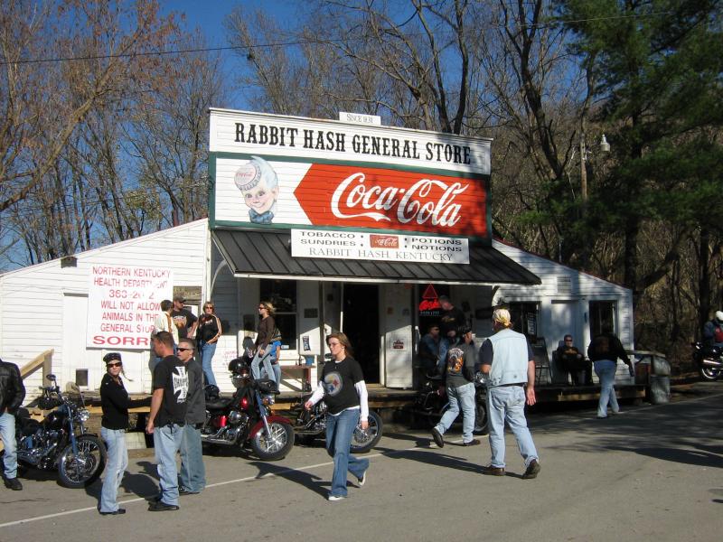 The Rabbit Hash General Store – Featured | Bike-urious