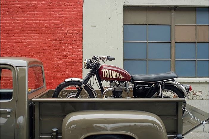 Triumph Bonneville T120R Custom – Left Side | Bike-urious