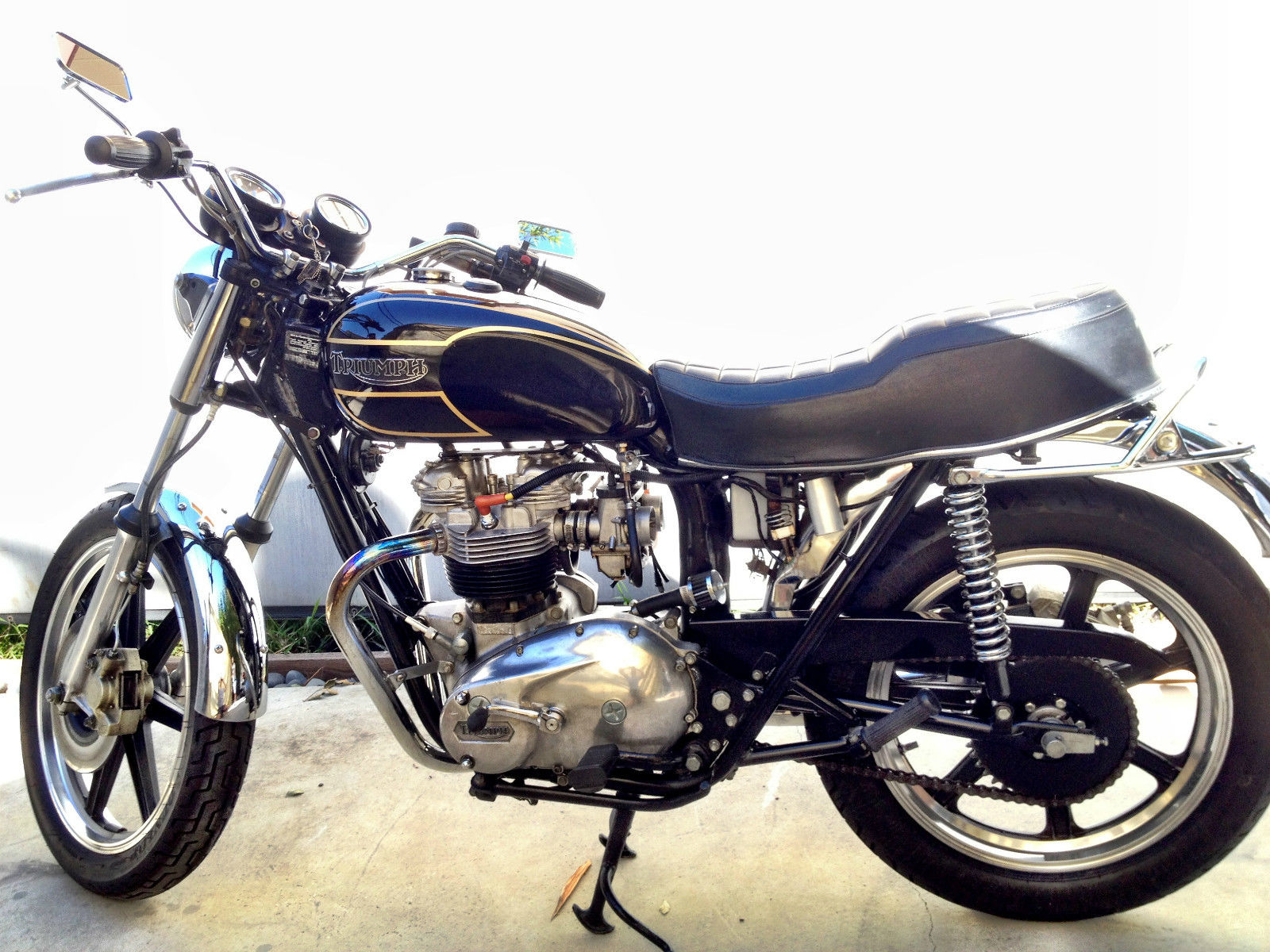 Triumph Bonneville T140D Special – Left Side | Bike-urious