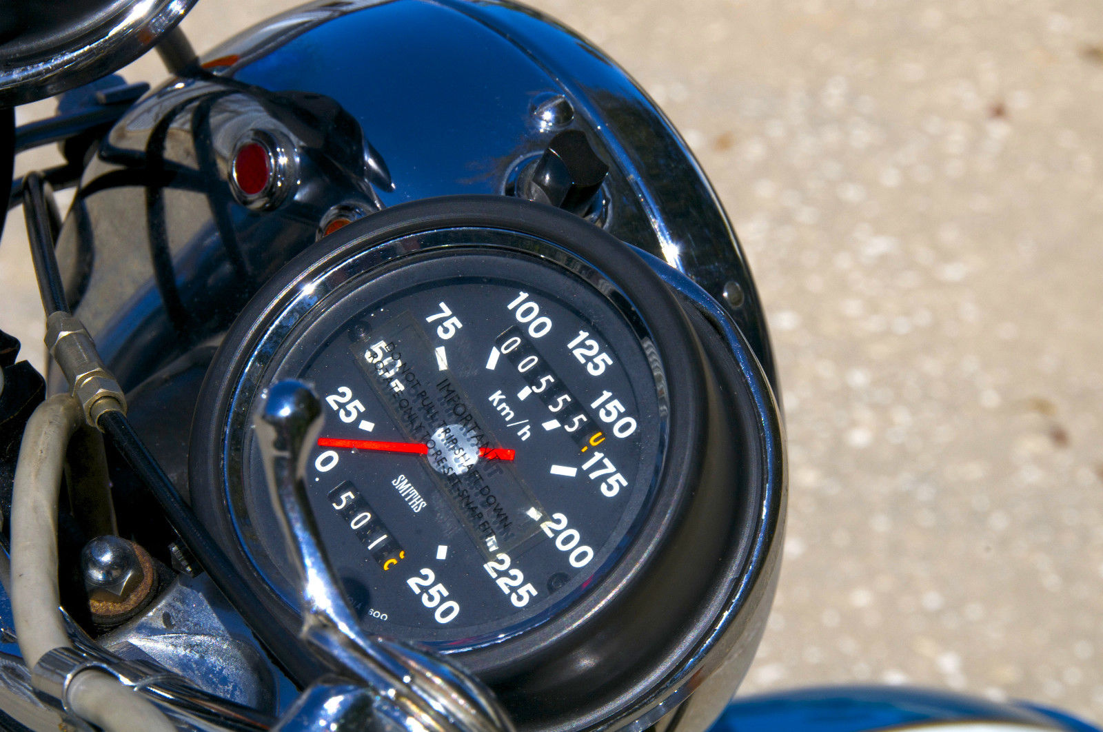Triumph Tiger – Gauges | Bike-urious