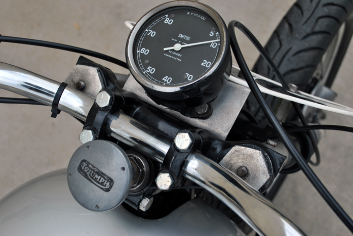 Triumph Tiger T100 Racer – Gauges | Bike-urious