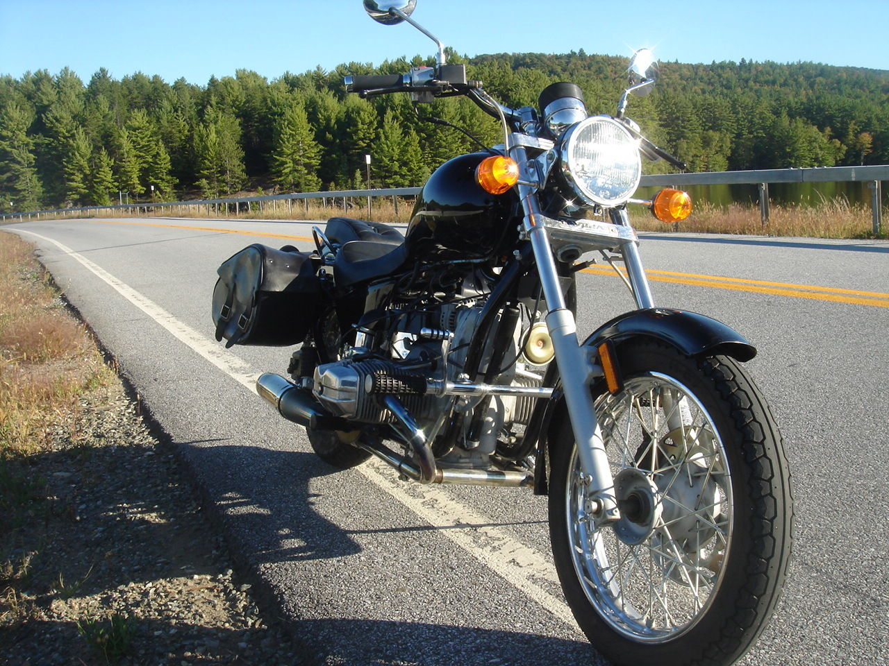 Ural Wolf – Front Right | Bike-urious