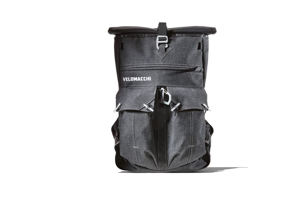 Velomacchi Speedway Backpack – Rear Studio | Bike-urious