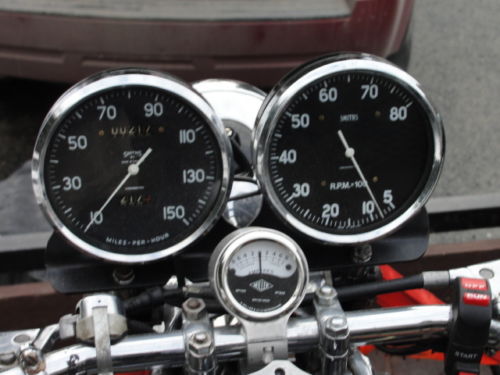 Vincent Black Shadow – Gauges | Bike-urious