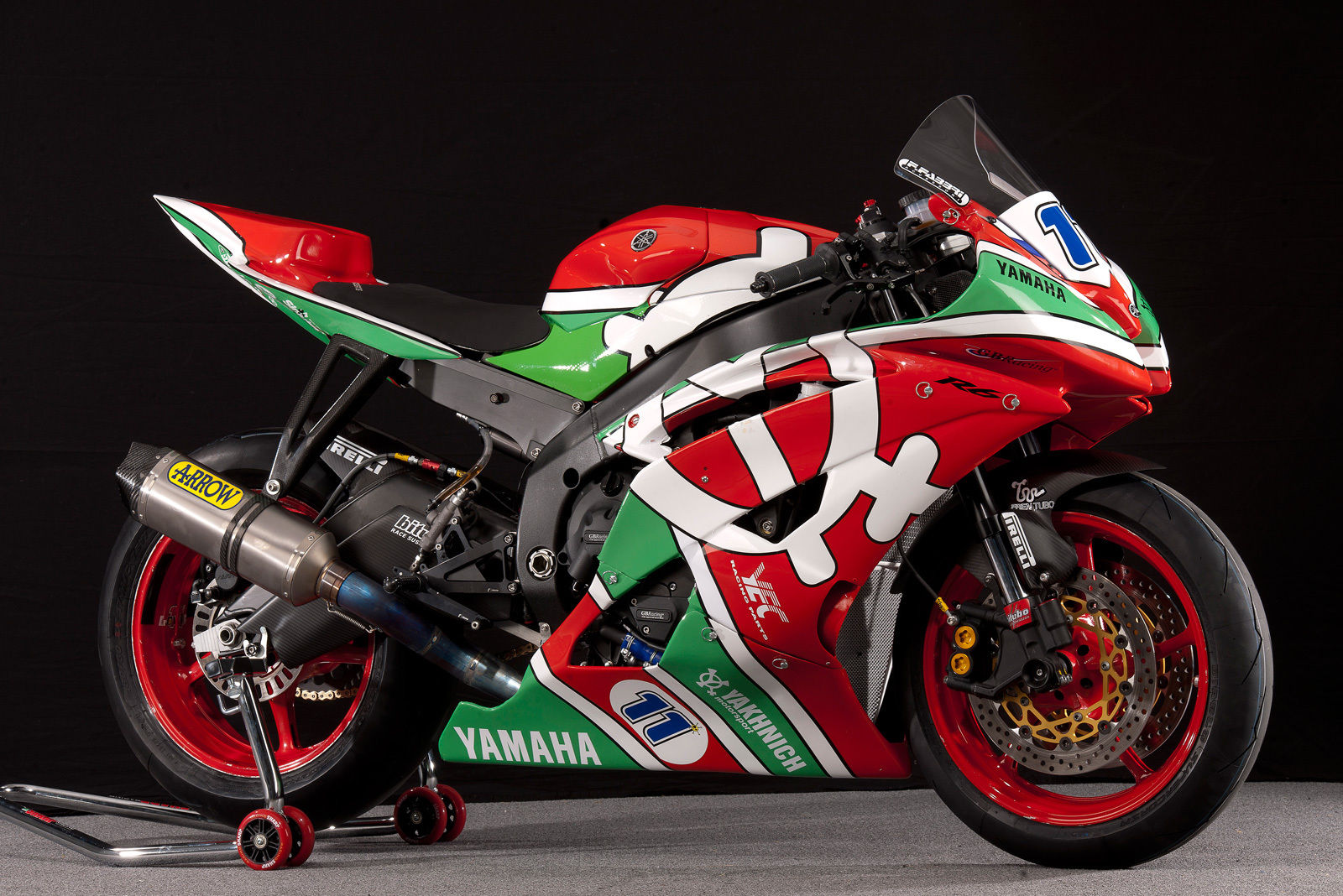 Yakhnich Motorsport Yamaha R6 – Right Side | Bike-urious